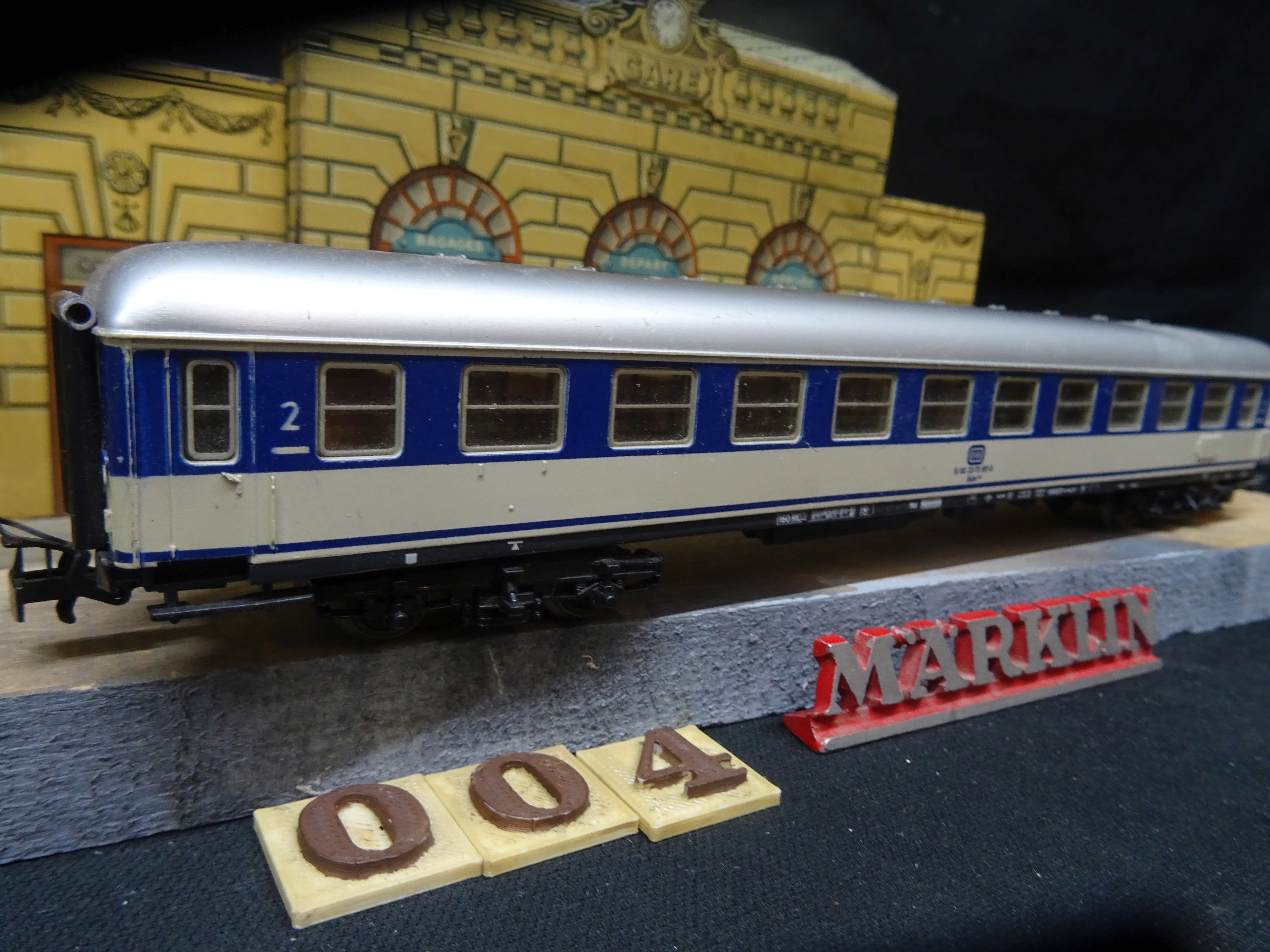 004=Marklin 4092-1 IC rijtuig van de Duitse spoorwegen. - Elizabeth Maria