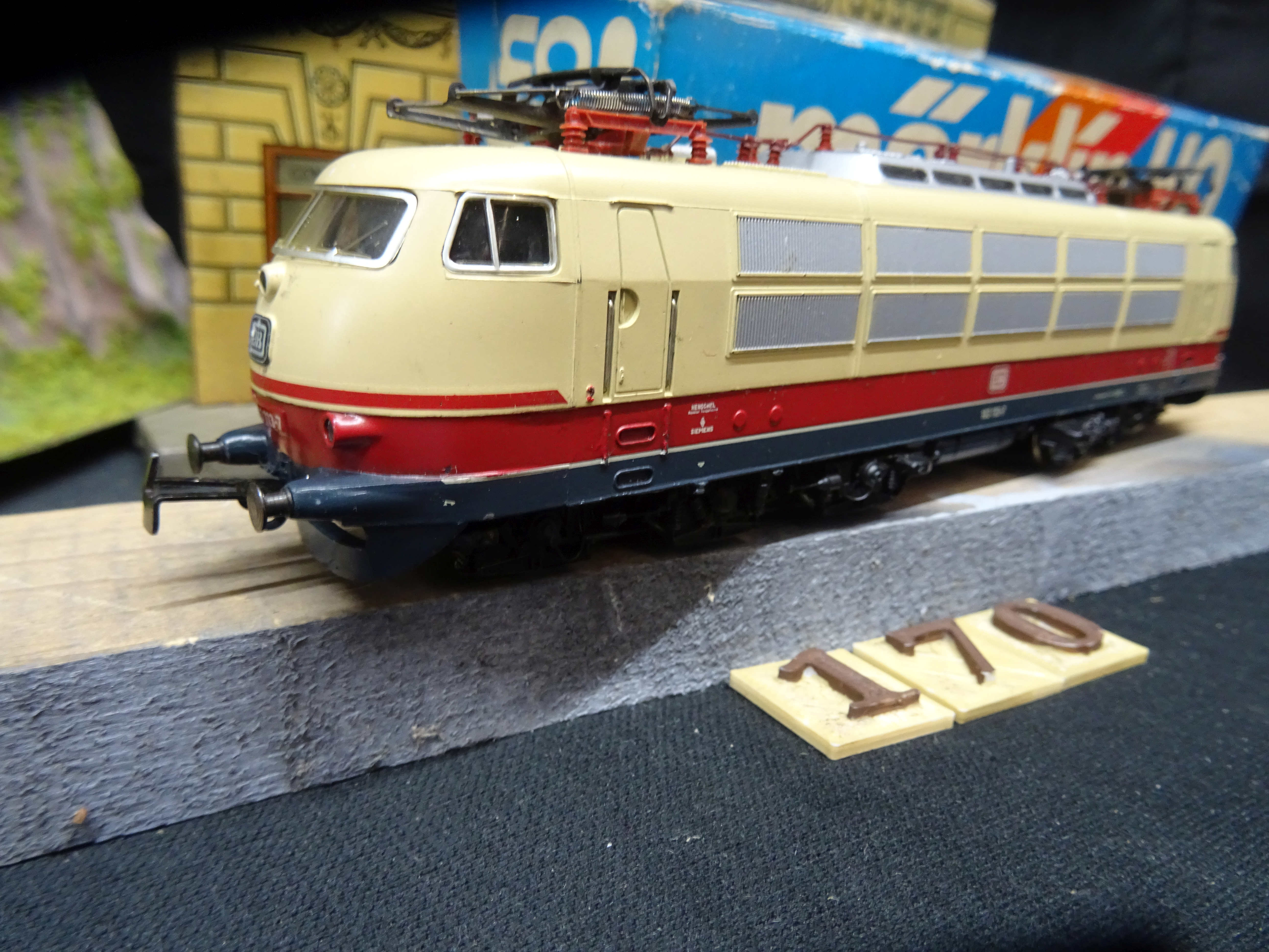 170=Marklin 3054 TEE E loc van de Duitse spoorwegen. - Elizabeth Maria