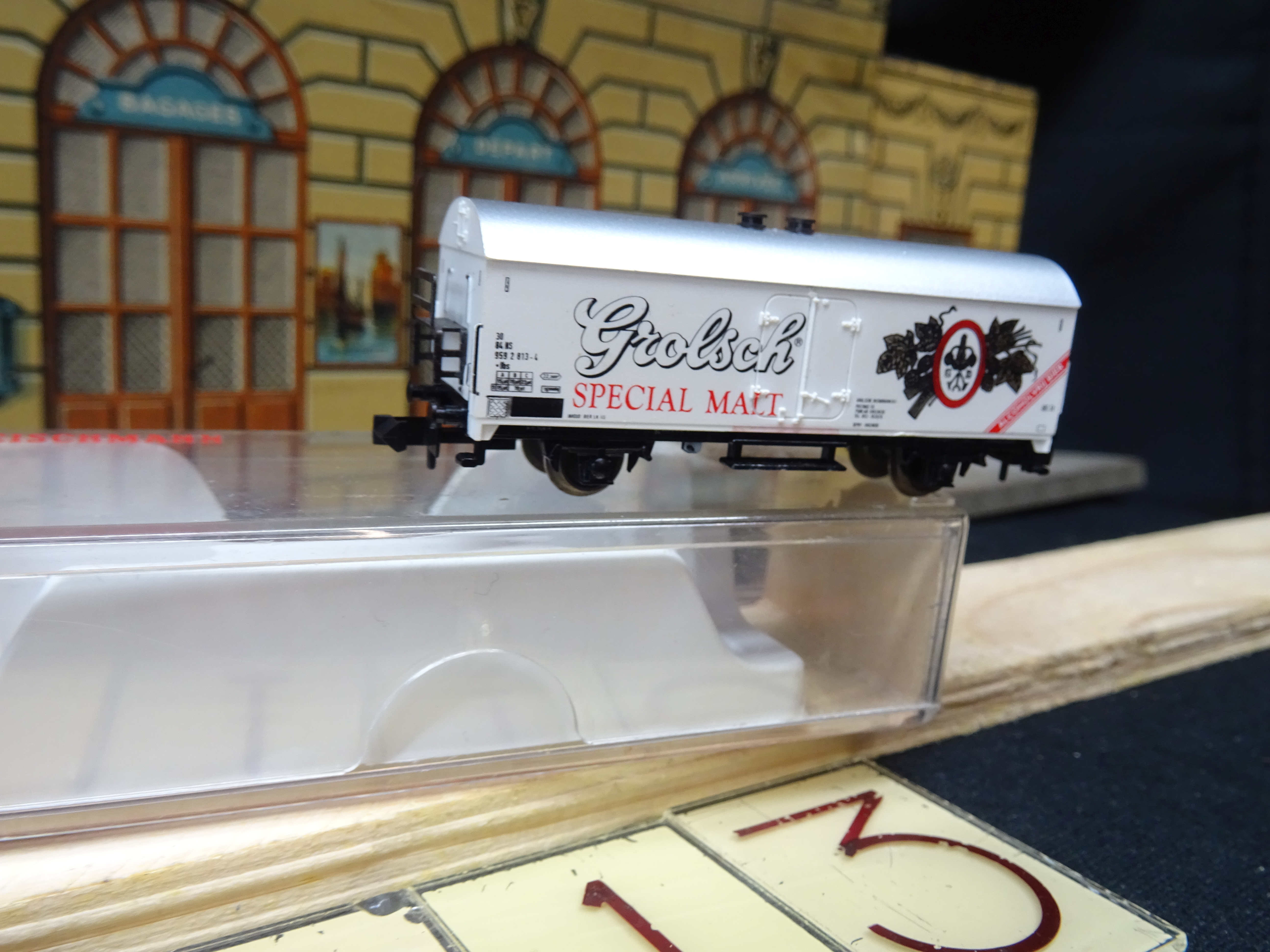 N113=Piccolo N 8326 koelwagen Grolsch. - Elizabeth Maria