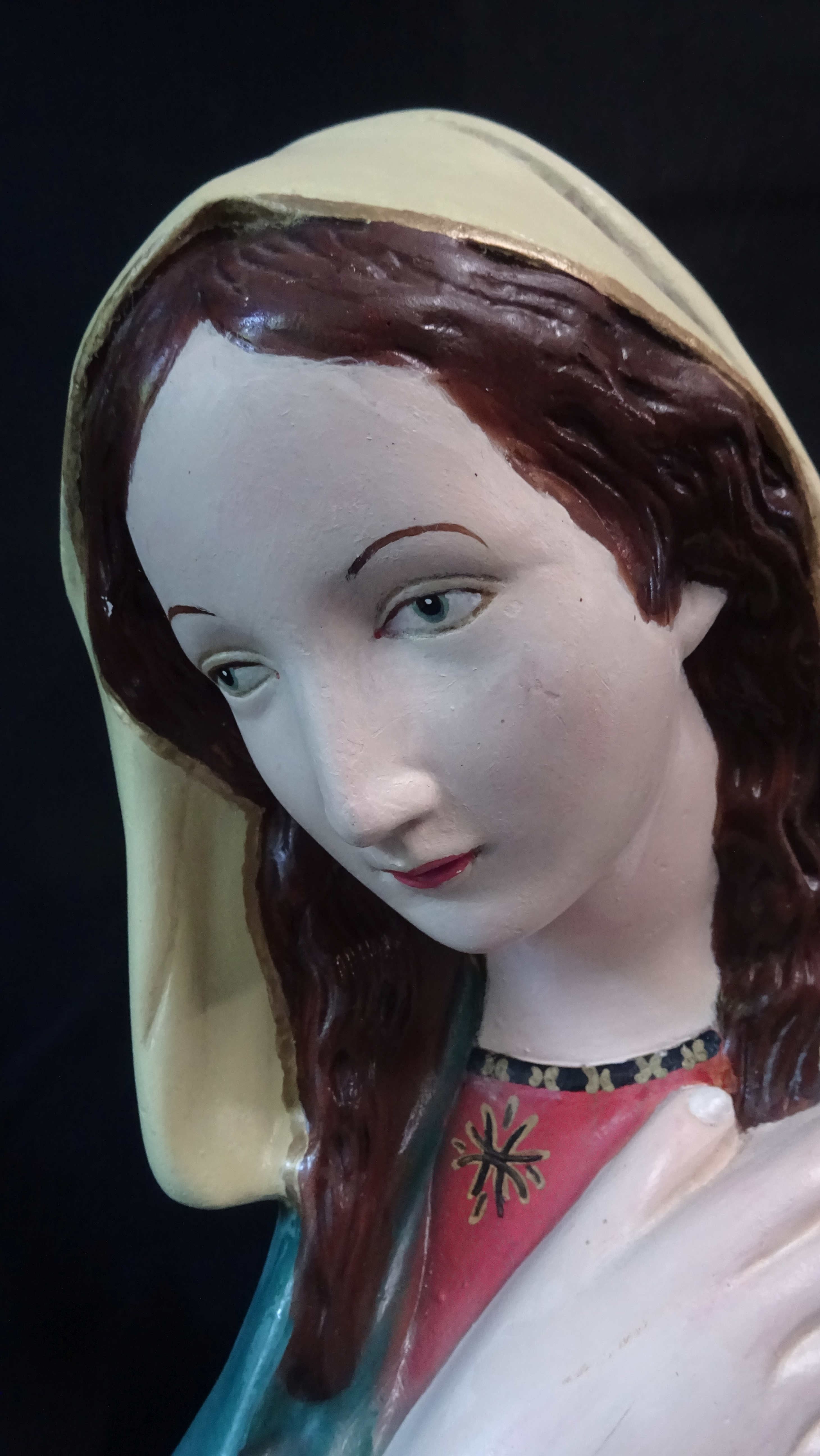 100100=Borst beeld van Maria. - Elizabeth Maria